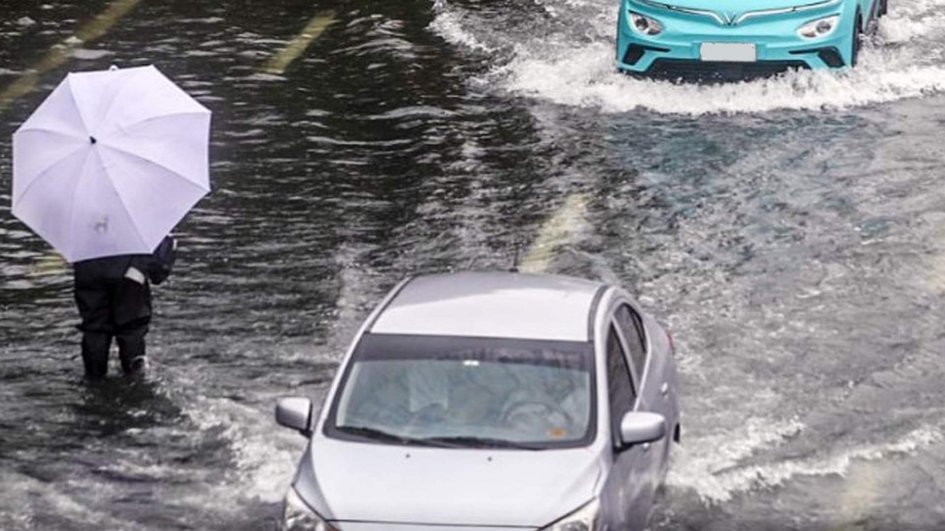 DPWH Seeks Other Agencies’ Help In Solving Flood Control Mess | The ...